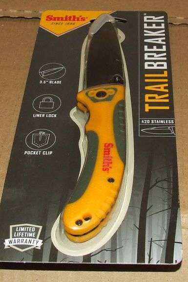 Smith's Trail Breaker Knife - Baer Auctioneers - Realty, LLC