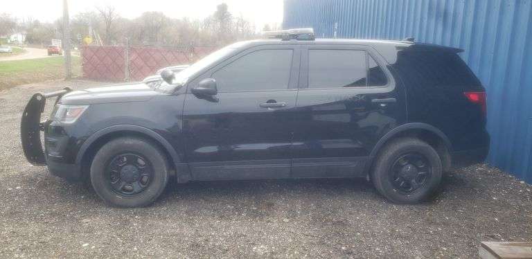 2018 Ford Explorer (Runs & Drives) K-9 Unit - Baer Auctioneers - Realty ...