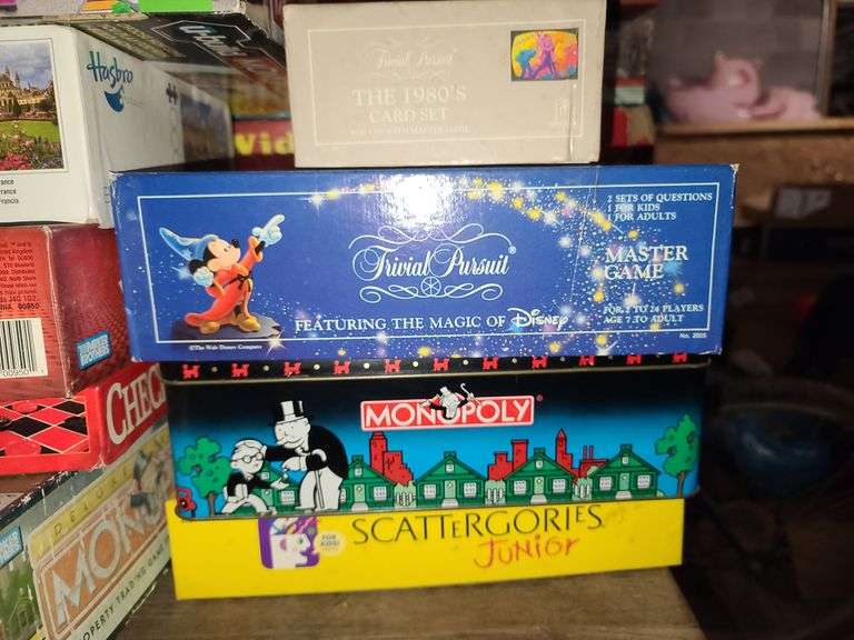 Lot of Board Games: Electronic Battleship (untested), Stratego, Deluxe ...