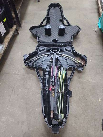 6-Point Slider Crossbow, Quiver, Bolts and Hard Case - Baer Auctioneers ...