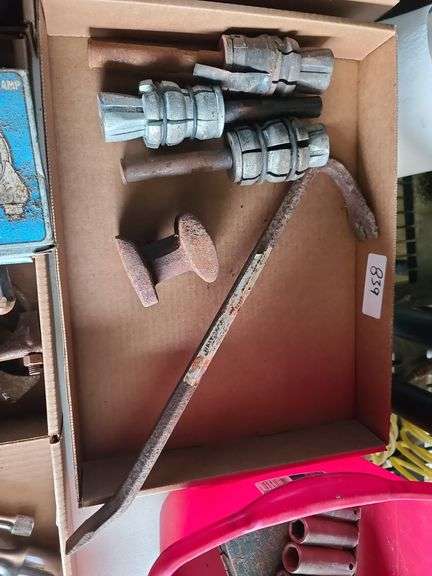 Auto Body Hand Anvil, Crowbar and Three Pipe Expanders - Baer ...