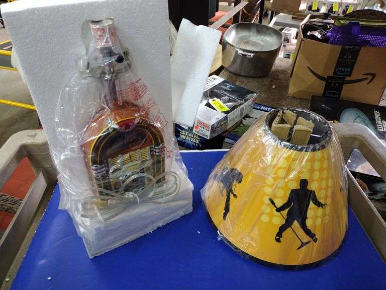 Elvis Presley Jukebox Lamp With Box - Baer Auctioneers - Realty, LLC