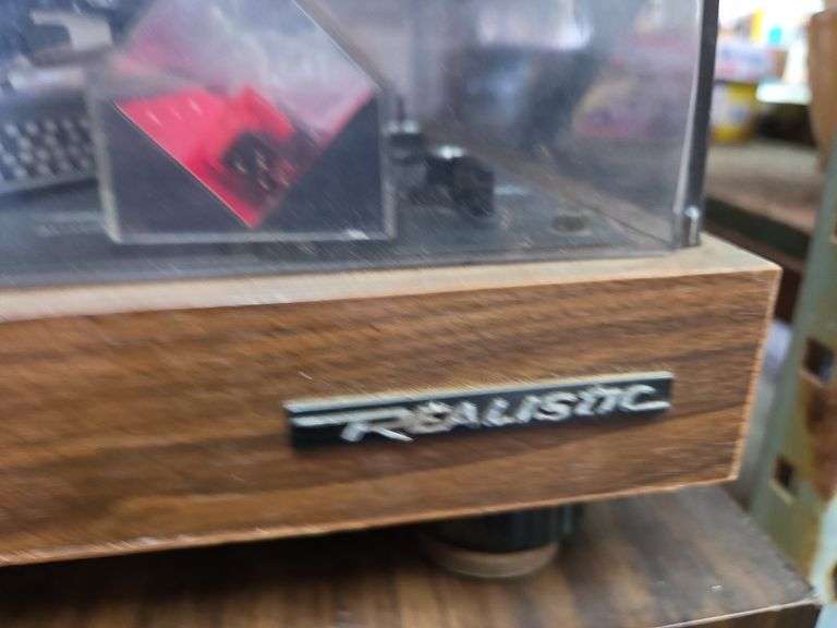 Realistic LAB-400 Direct Drive Automatic Turntable And 2 Yamaha ...