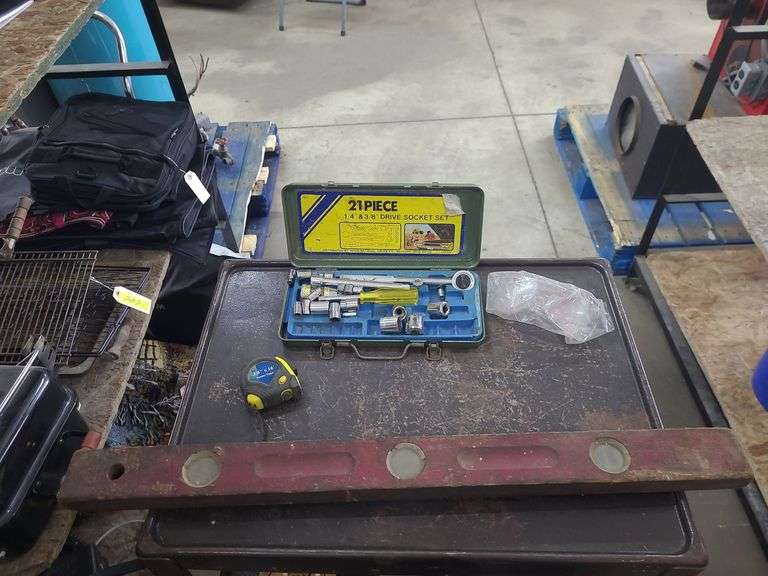 Level, Hand Drills, Drive Socket Set, & Drill Bits - Baer Auctioneers ...