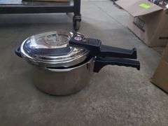 Innova Pressure Cooker - Baer Auctioneers - Realty, LLC