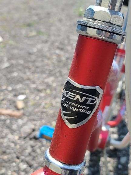 Small Kent Mischief Girls Bicycle - Baer Auctioneers - Realty, LLC