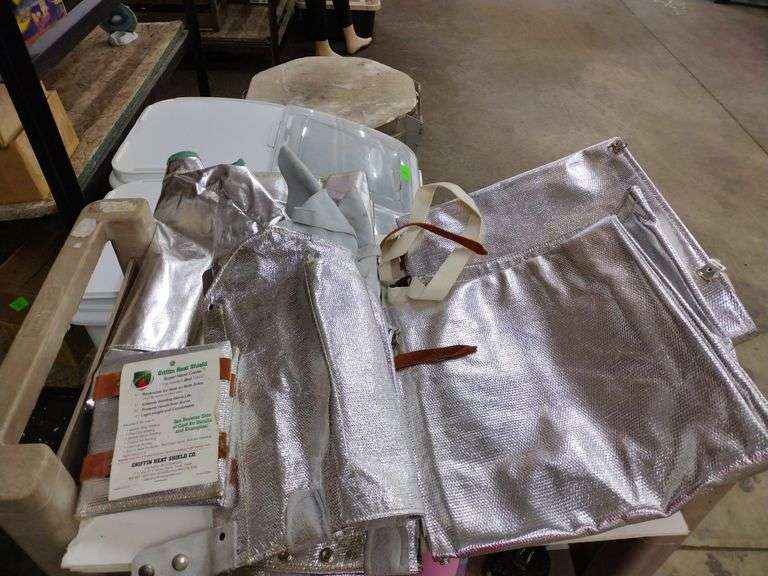 Griffin Heat Shield Suit Size 2XL - Baer Auctioneers - Realty, LLC