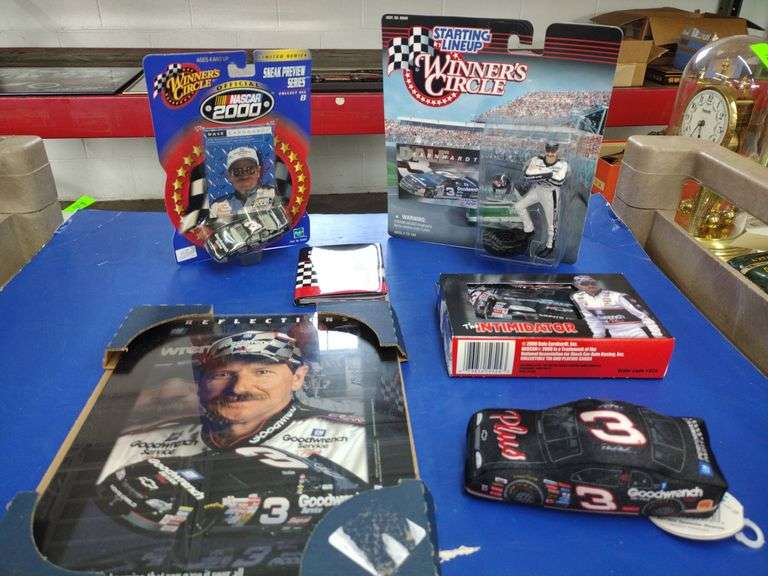 Dale Earnhardt Sr Memorabilia - Baer Auctioneers - Realty, LLC