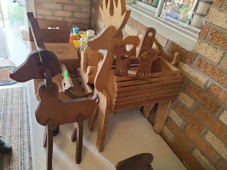 Large Wood Reindeer Magazine Rack, Rudolph Wood Puzzle and Two Small ...