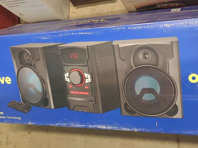 Groove CD Stereo System (New In Box) - Baer Auctioneers - Realty, LLC