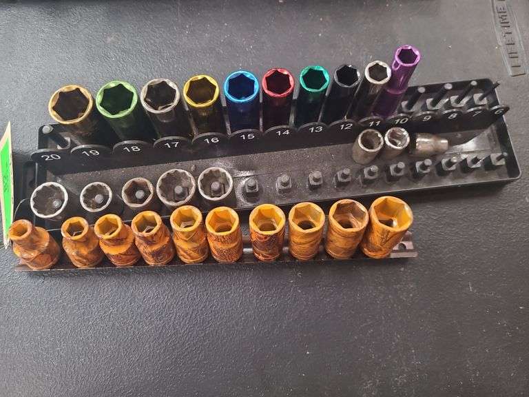 2 ½" Drive Socket Sets (1 Partial) - Baer Auctioneers - Realty, LLC