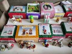 25th Anniversary Hallmark Merry Miniatures Figurines With Boxes - Baer ...