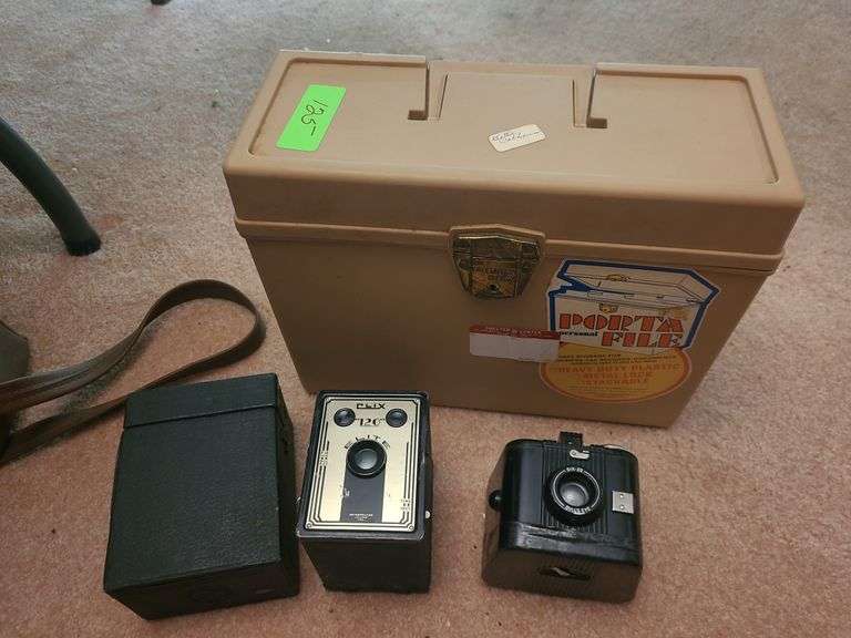 3 Vintage Cameras And File Box - Baer Auctioneers - Realty, LLC