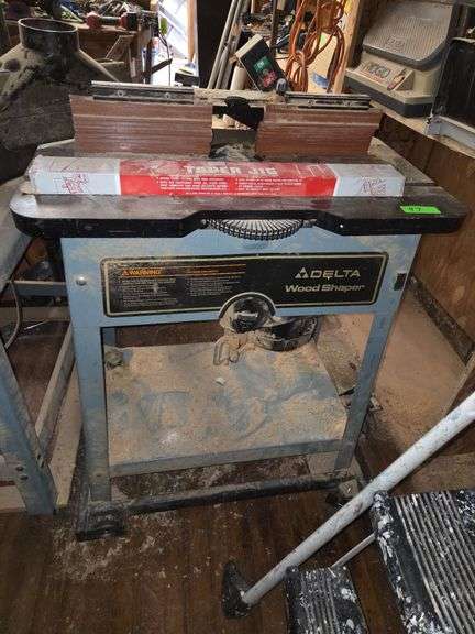 Delta Wood Shaper ( 110) - Baer Auctioneers - Realty, LLC
