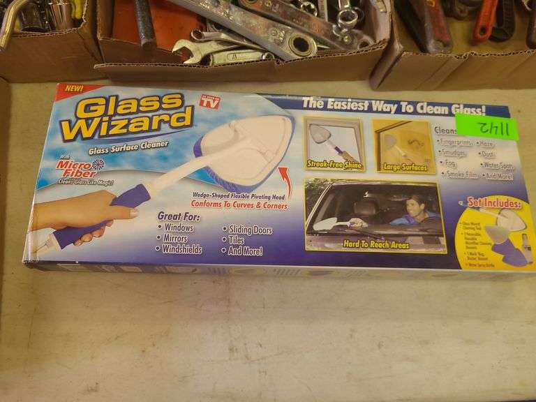 Glass Wizard Glass Cleaner - Baer Auctioneers - Realty, LLC