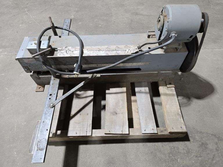 Wilder 2024 Sheet Metal Slitter - Black And Gold Auctions
