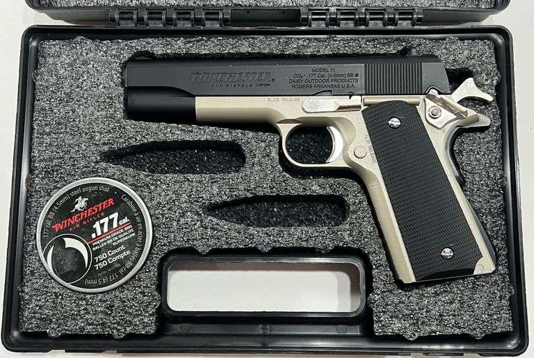 Daisy Winchester Model 11 CO2 (4.5mm) BB Gun / Pistol - Black And Gold ...