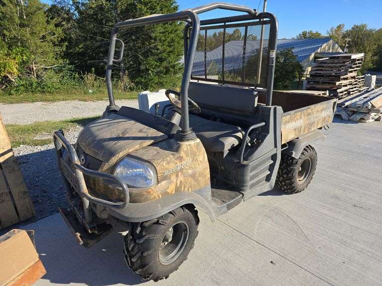 Kubota RT900 Diesel 4x4 Side by Side w/ Plow - Black And Gold Auctions