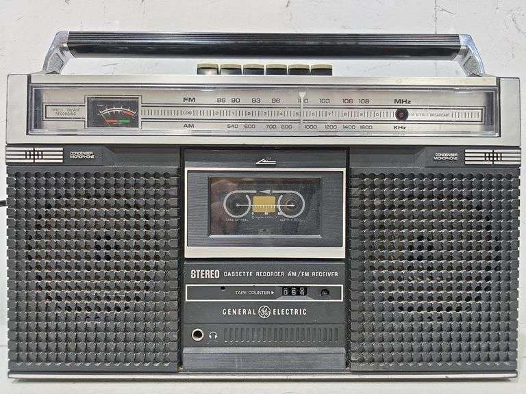 GE Portable Stereo Cassette Recorder & Radio - Black And Gold Auctions