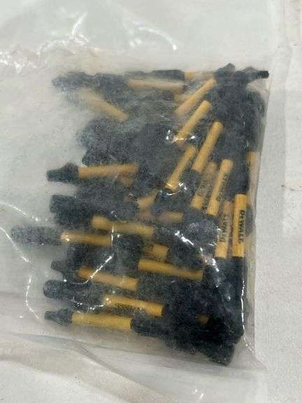 (50) DeWALT 2-Inch Square Number-2 IMPACT READY FlexTorq Bits - Black ...
