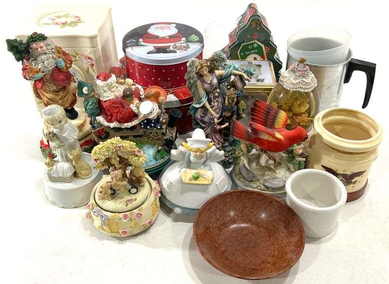 Vintage Christmas / Cardinal / Fairy / Ceramic Musical Figurines / Tin ...