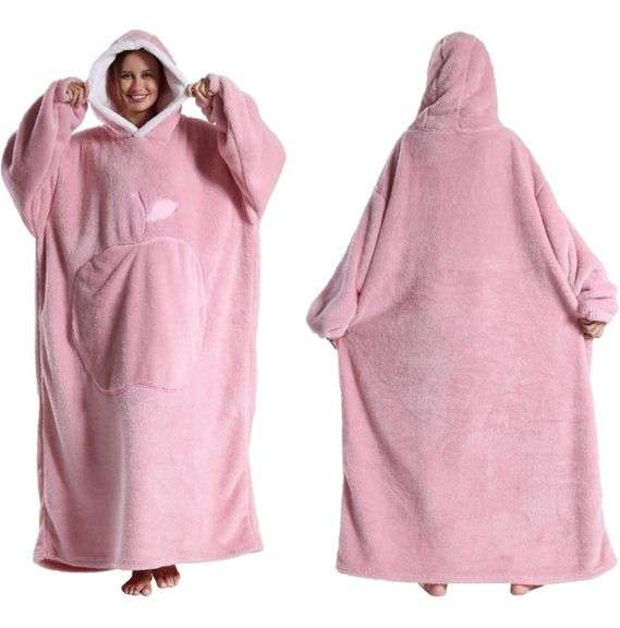 (4) New Pink Snuggie Style Wearable Blankets - Black And Gold Auctions