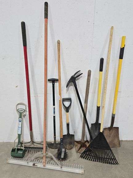 Lot of Yard Tools - Black And Gold Auctions