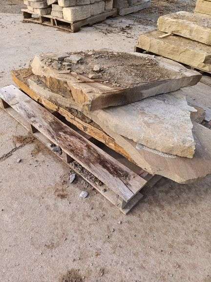 (4) Rock Slabs Various Sizes - Black And Gold Auctions