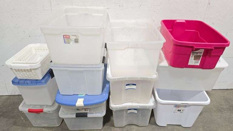 (12) Plastic Totes & Small Plastic Bins - Black And Gold Auctions