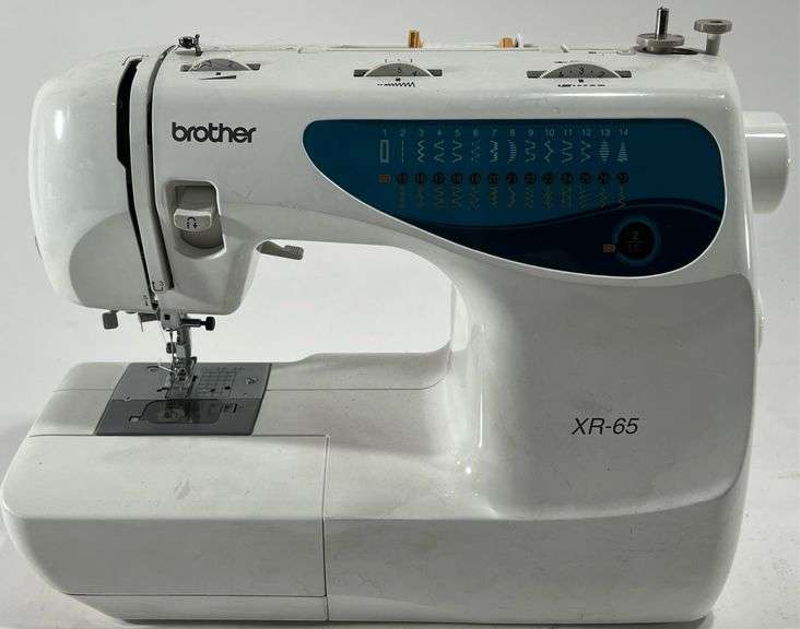 Brother XR-65 Electronic Sewing Machine w/ Pedal - Black And Gold Auctions