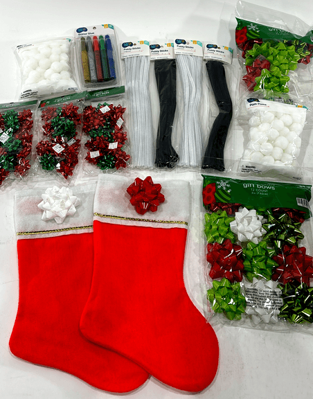 Christmas Craft Bundle! - Black And Gold Auctions