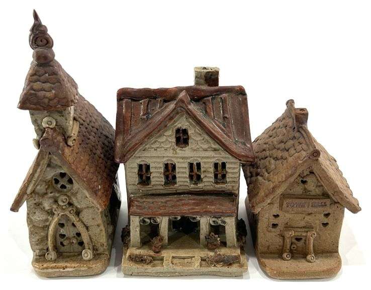 (3) Windy Meadows & Dublin Pottery Village Decorations - Black And Gold ...