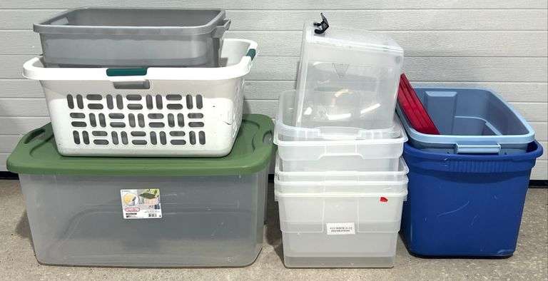 (11) Medium - Large Plastic Totes / Containers - Black And Gold Auctions