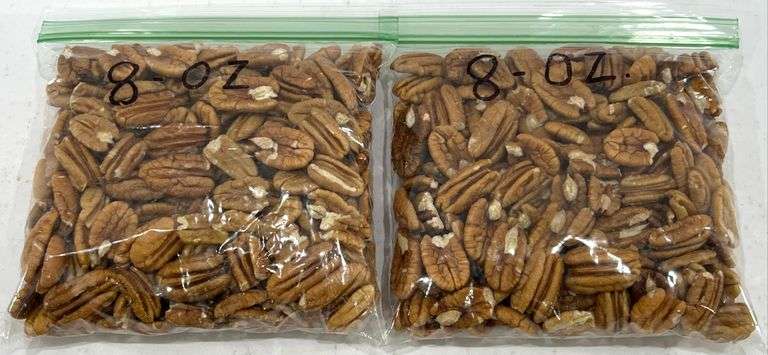 1lb Bag of Fresh Handpicked Missouri Pecans - Black And Gold Auctions
