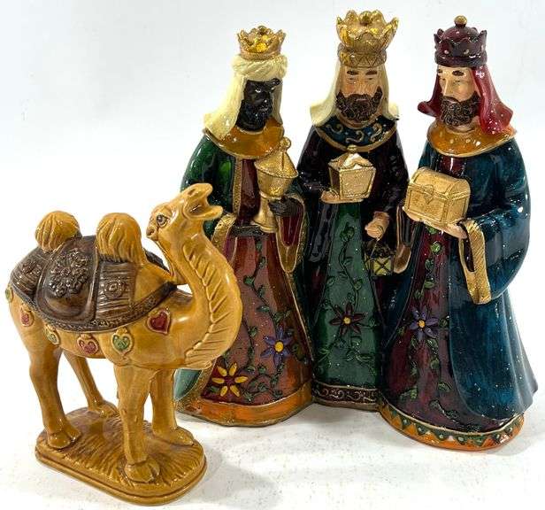 Three Wise Men & Camel Nativity Scene Decorations - Black And Gold Auctions