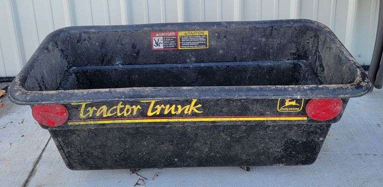 John Deer Tractor Trunk - Black And Gold Auctions