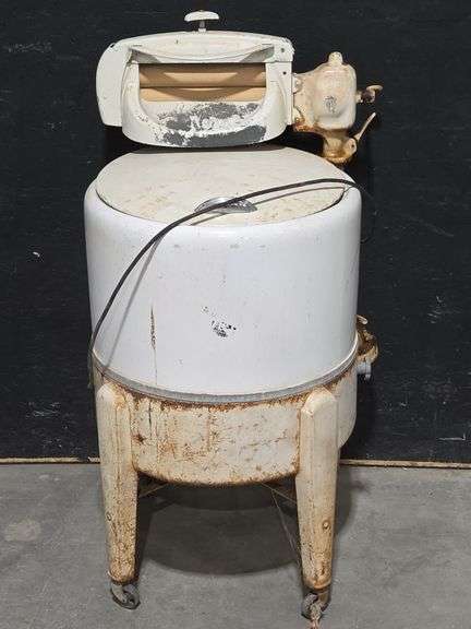 ANTIQUE Wringer Washing Machine - Black And Gold Auctions