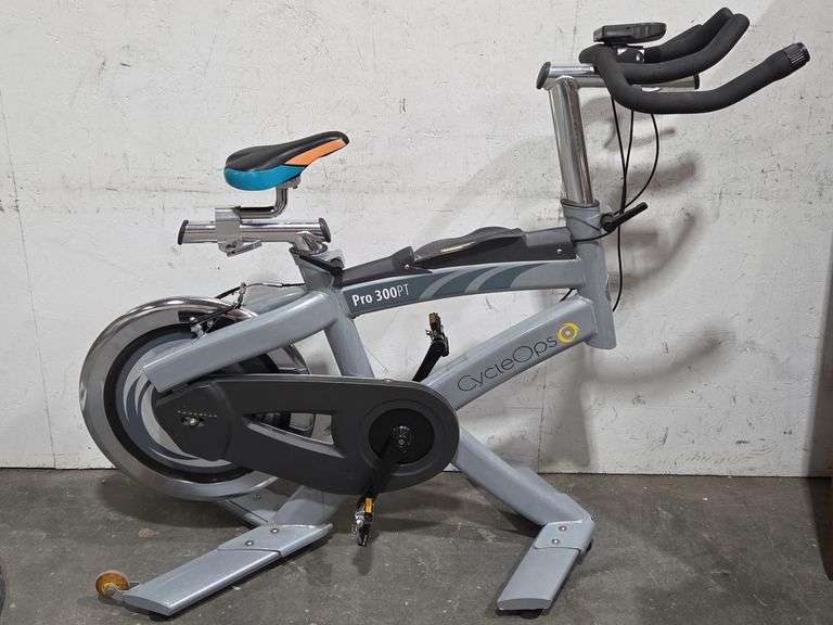 CycleOps Pro 300PT Indoor Cycle - Black And Gold Auctions