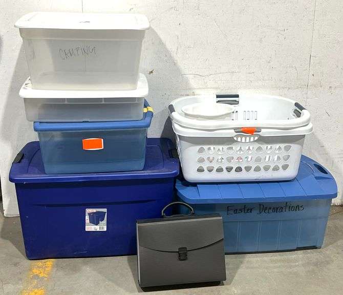(5) Large - Small Plastic Storage Totes w/ Laundry Baskets & More ...