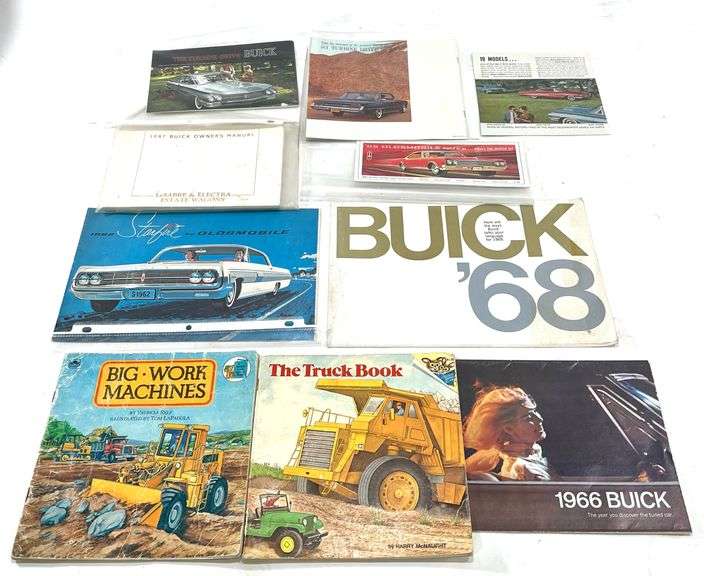 Vintage Car Posters / Manuals / Books / Magazine Cut Outs - Black And ...