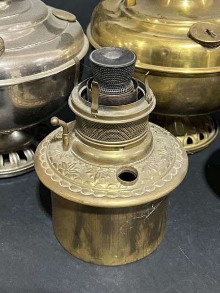 (5) Vintage Oil Lamp Bases - Black And Gold Auctions