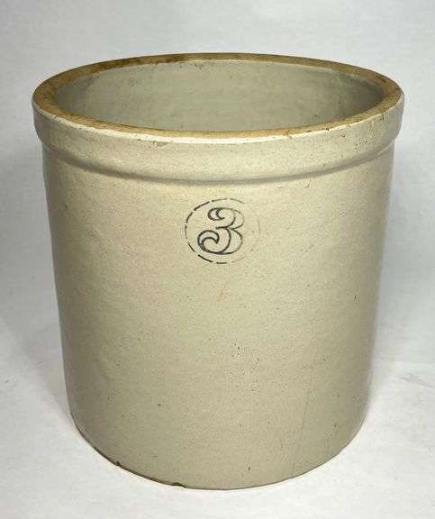 Beige 3 Gallon Stoneware Crock - Black And Gold Auctions