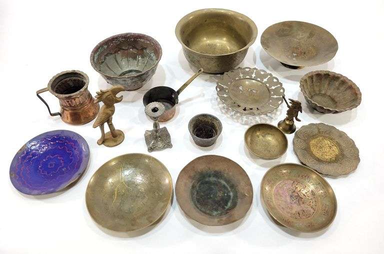 VTG Brass, Copper, & Metal Dishware: Plates, Bowls, Bell, Figures ...