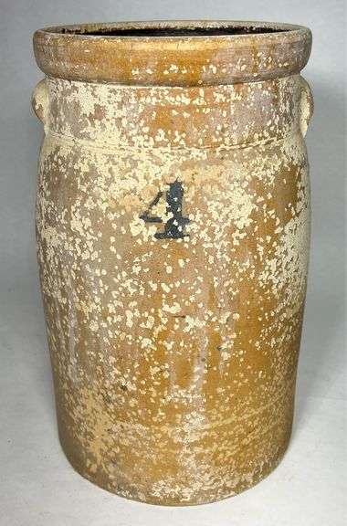 4 Gallon Tan 15 1/2" Stoneware Crock - Black And Gold Auctions