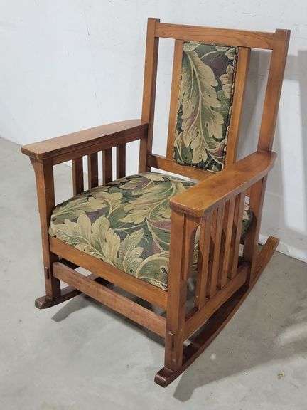 Mission Oak Rocking Chair - Black And Gold Auctions