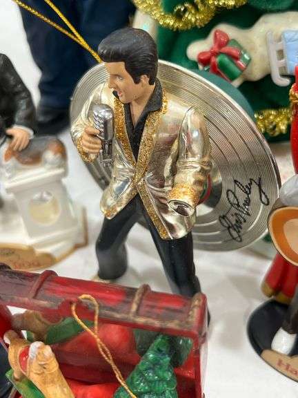 Christmas Holiday Decorations - Elvis Ornaments / Lightbulbs / Decor ...