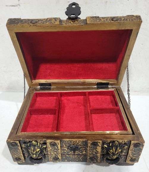 VTG Miniature Treasure Chest Jewelry Box - Black And Gold Auctions