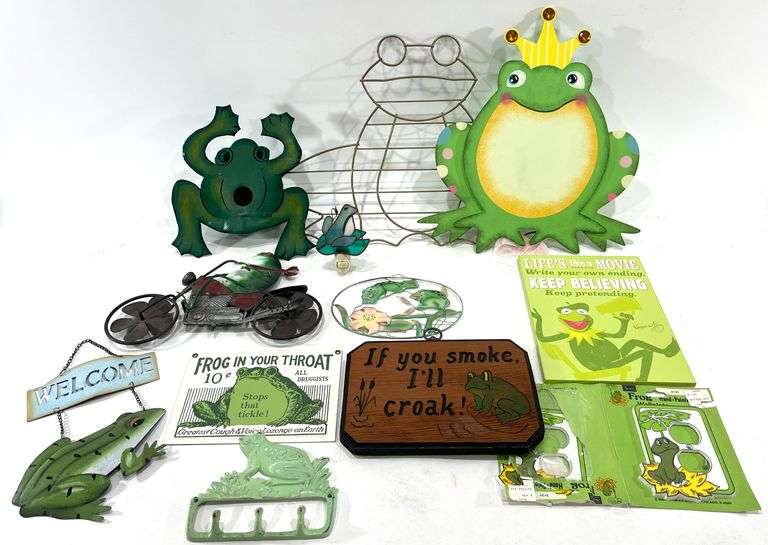 Frog Decorations - Signs / Yard Decor / Light Plates / Bird House ...