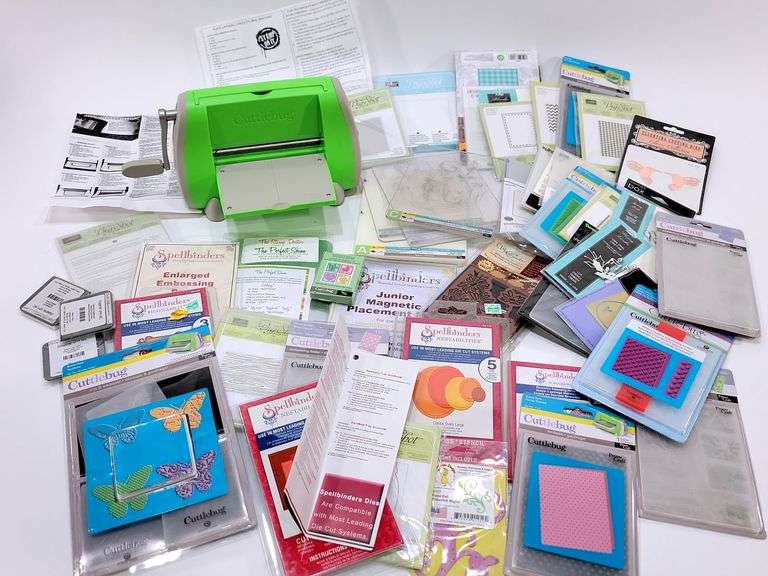 Provo Craft Cuttlebug Machine & Accessories - Black And Gold Auctions