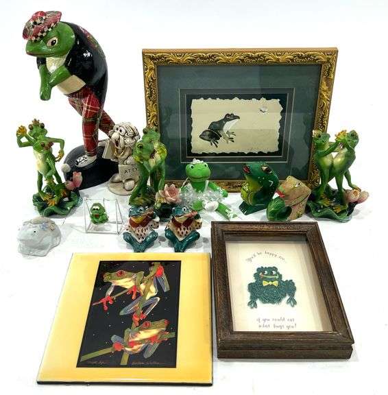 Vintage Frog Decorations - Figurines / Frames - Black And Gold Auctions